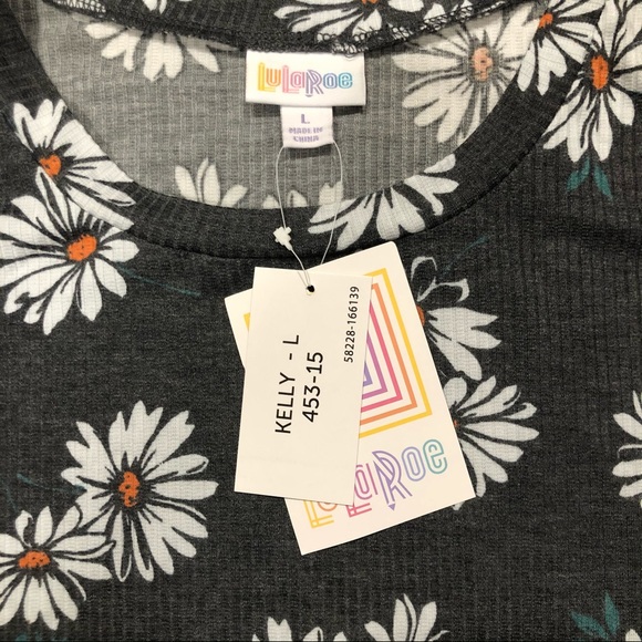 LuLaRoe | Tops | Lularoe Kelly Floral Large Nwt | Poshmark